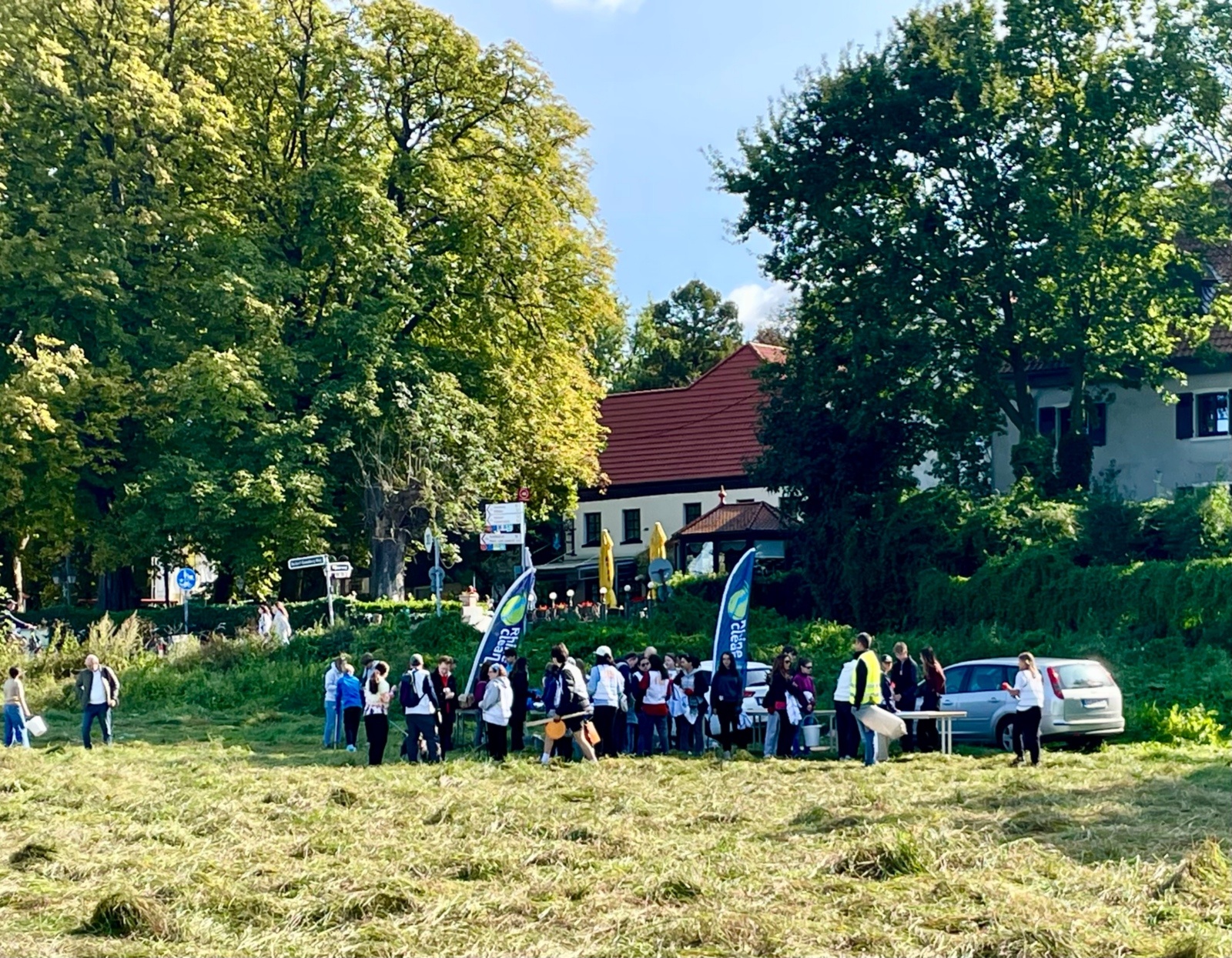 Rhine Clean Up 2024 in Kaiserswerth: Gemeinsam für eine saubere Umwelt
